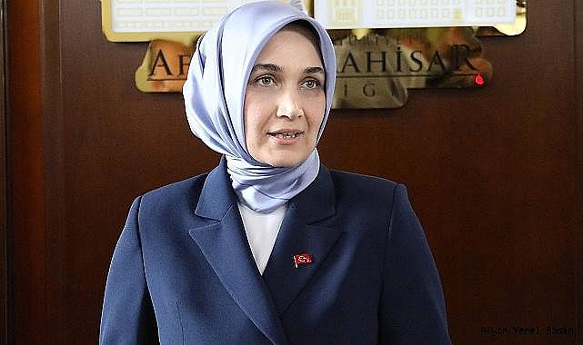 Vali Doç Dr Kübra Güran Yiğitbaşının 30 Ağustos Zafer Bayramı Mesajı